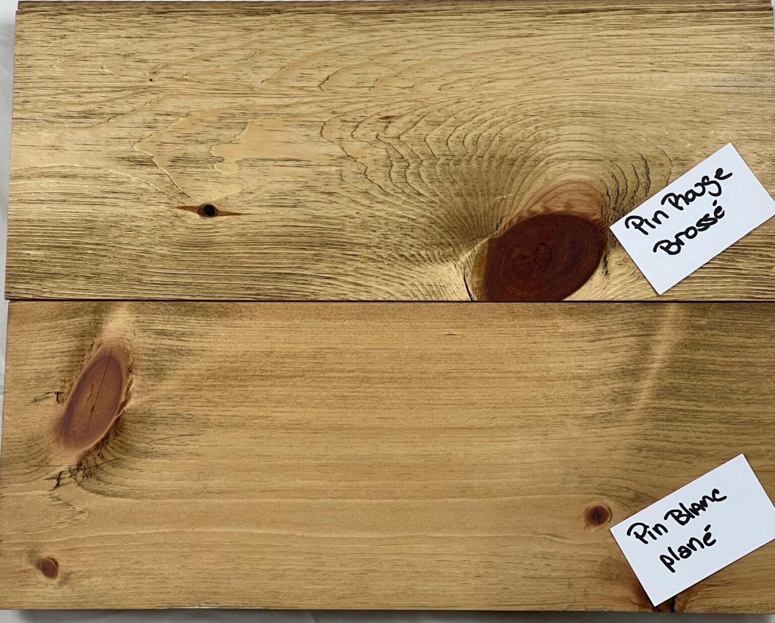 Plancher de pin rouge et blanc | Bois Excel